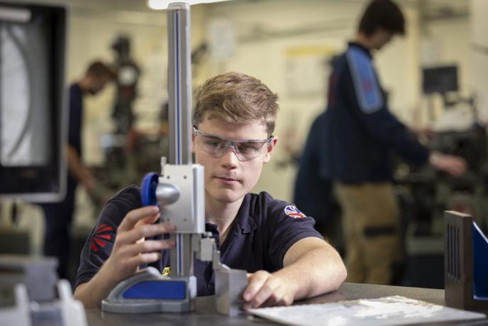 Meet Our Apprentices | Leonardo in the UK