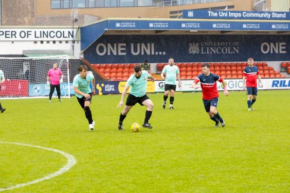 Footballers raise thousands for British Red Cross | Leonardo in the UK