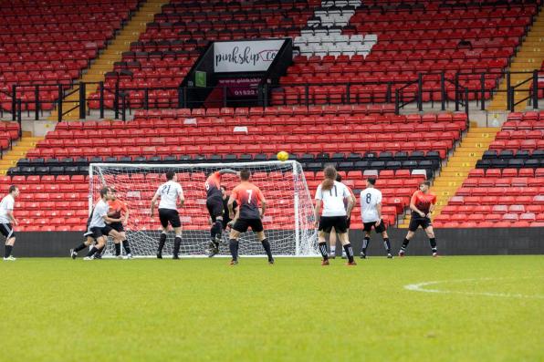 Footballers raise thousands for British Red Cross | Leonardo in the UK